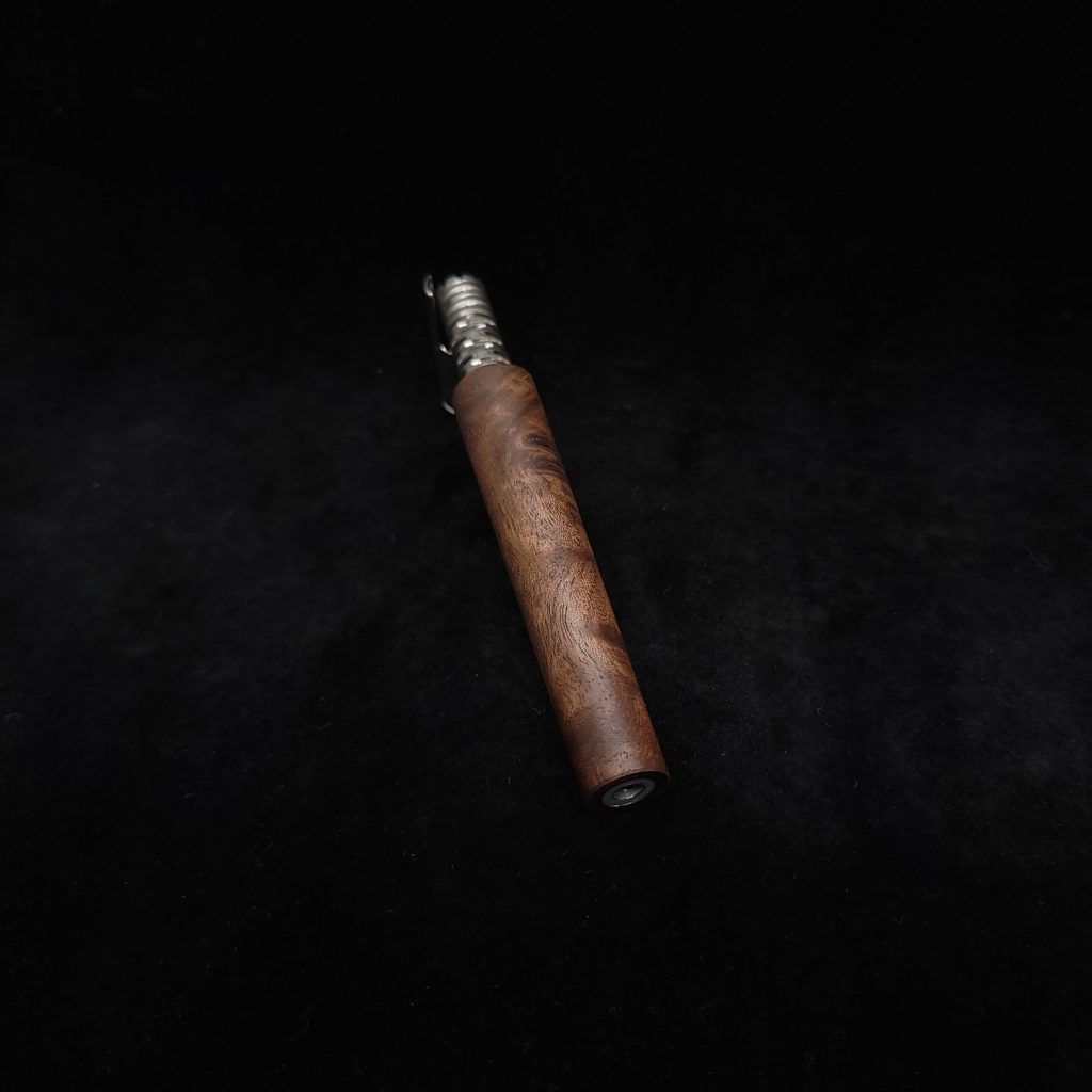 The Blunt XL Dynavap Stem/Walnut Burl Wood - Dovetail Woodwork